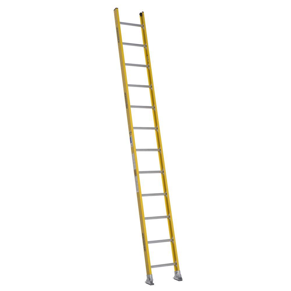 Werner 12 Ft Aluminum Round Rung Straight Ladder With 375