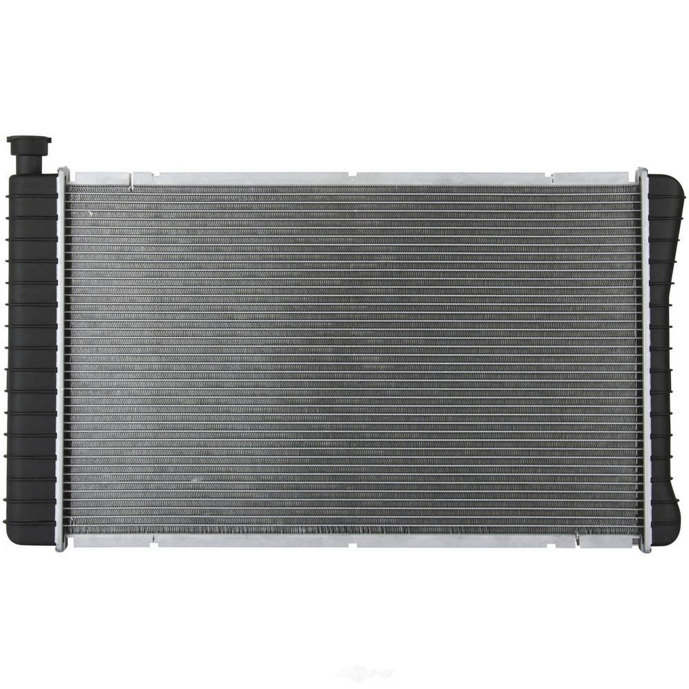Spectra Premium CU618 Complete Radiator for Chevrolet/GMC