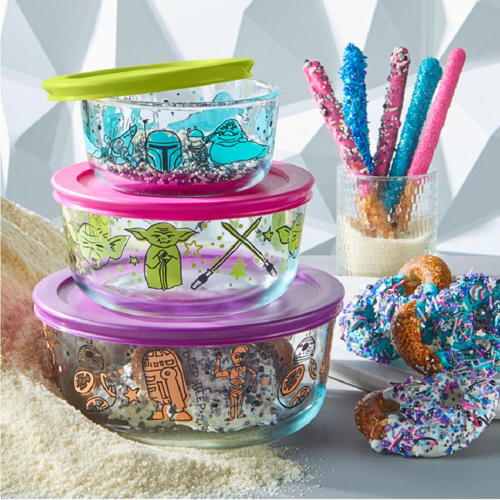 Pyrex Star Wars 6-Piece Decorated Glass Storage Container Set with Lids ...