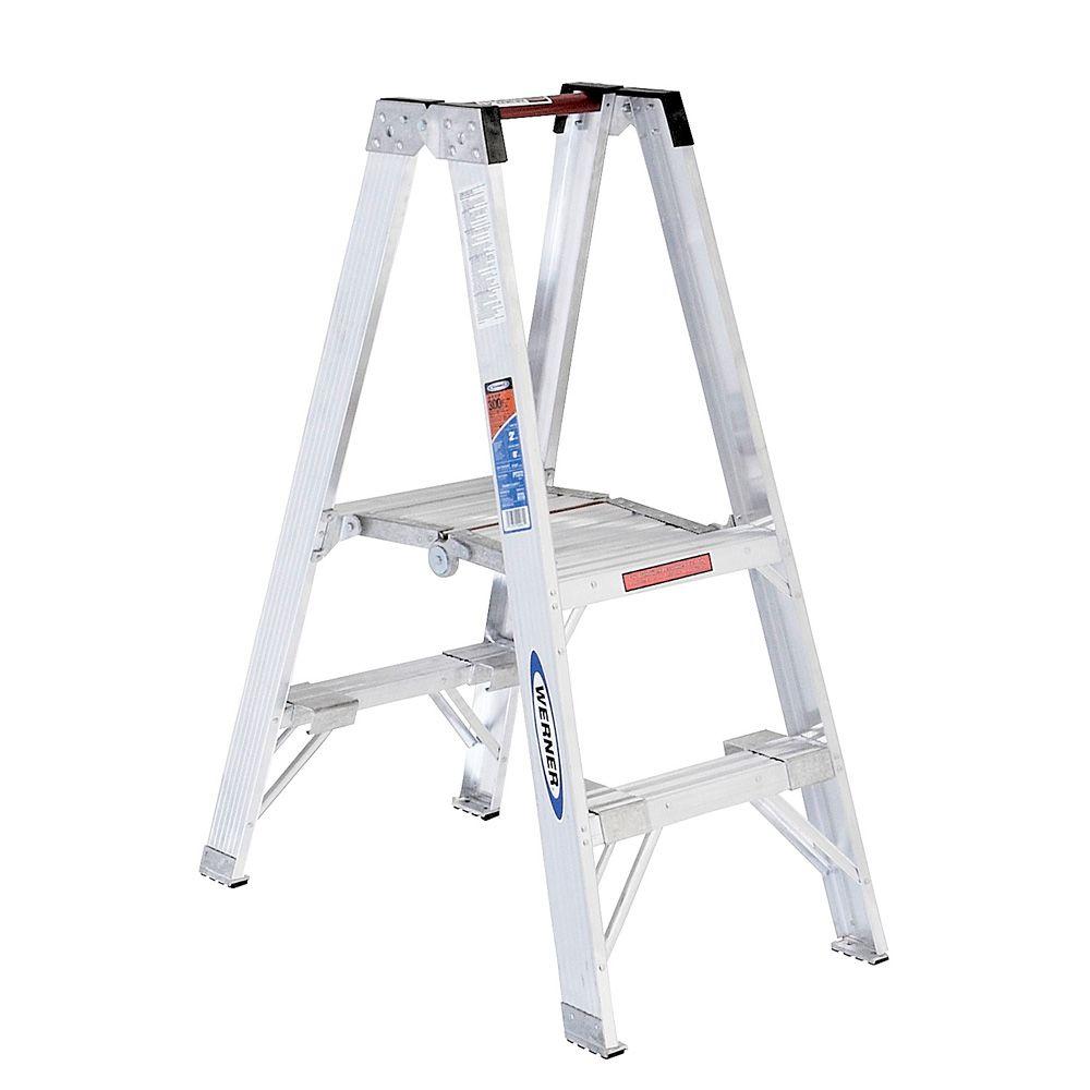 WERNER 6 ft. Reach Aluminum Platform Step Ladder with 300 lb. Load ...
