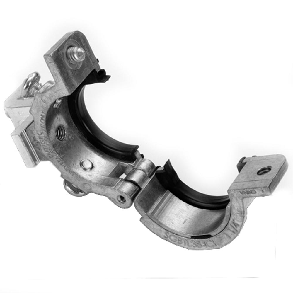 BRIDGEPORT 1-1/4 in. Mighty-Rite Threadless EMT/Rigid Split Grounding ...