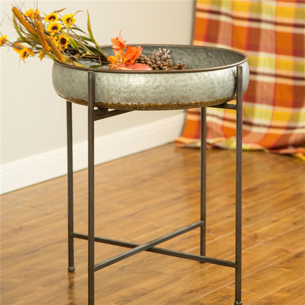 Glitzhome 25.79 in. H Galvanized Metal Farmhouse Shelf with Removable ...