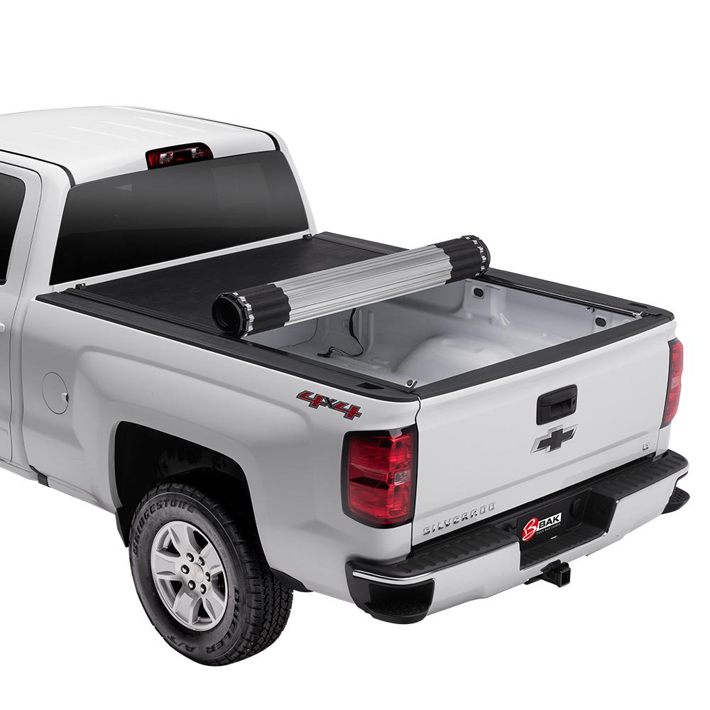 BAK INDUSTRIES Revolver X2 Tonneau Cover for 04-13 Silv/Sierra 5 ft. 9 ...