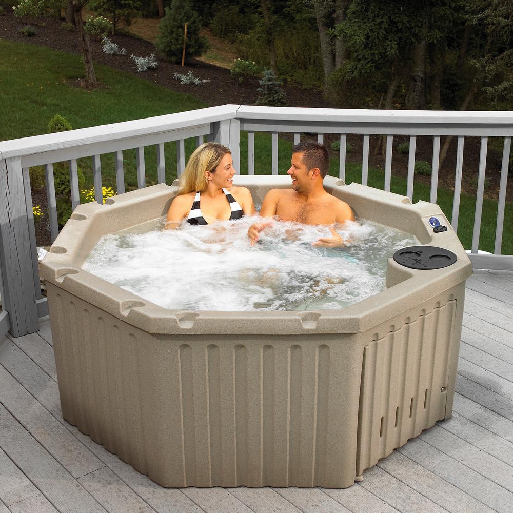 8 Best AquaLife Hot Tub Reviews In 2023