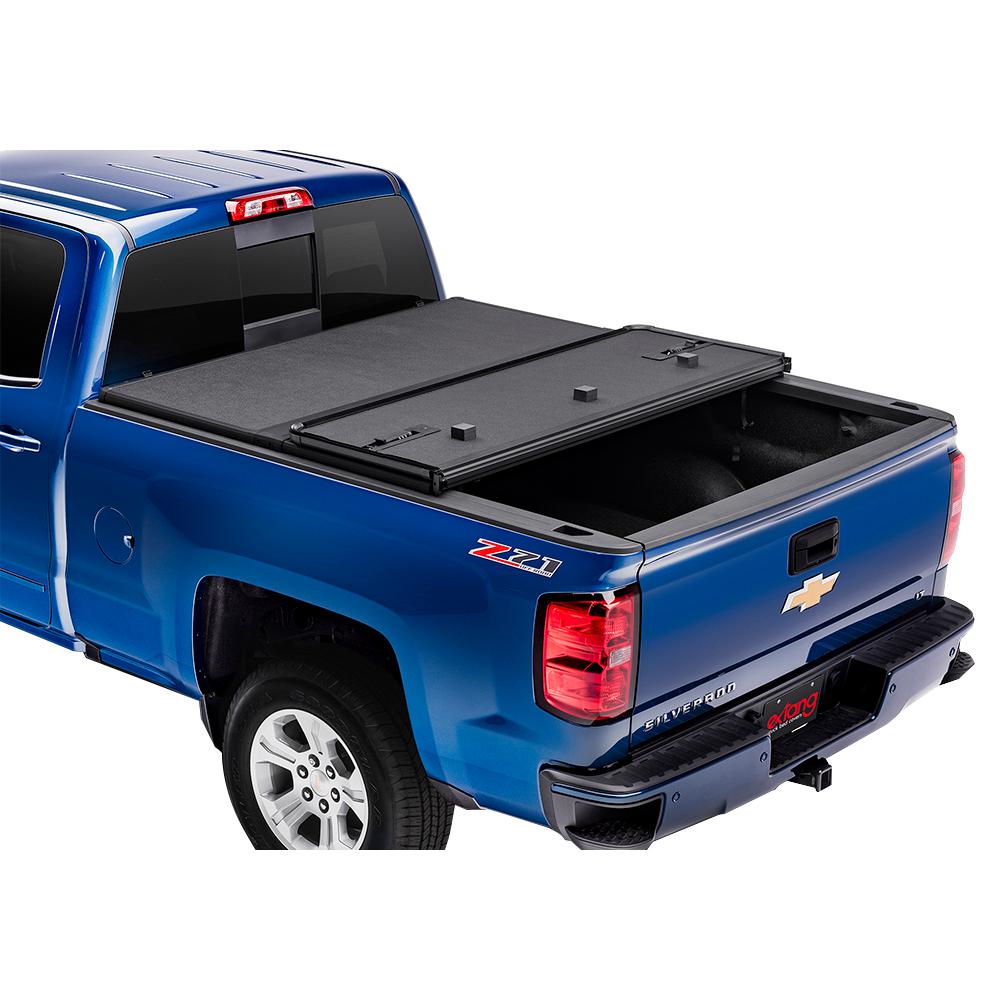 Extang Solid Fold 2.0 Tonneau Cover for 19 (New Body Style) Chevy ...