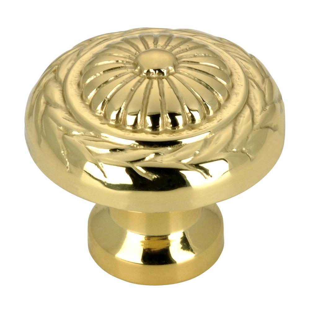 Richelieu Hardware Traditional 3132 In 25 Mm Brass Round Cabinet Knob Bp04125130 The Home