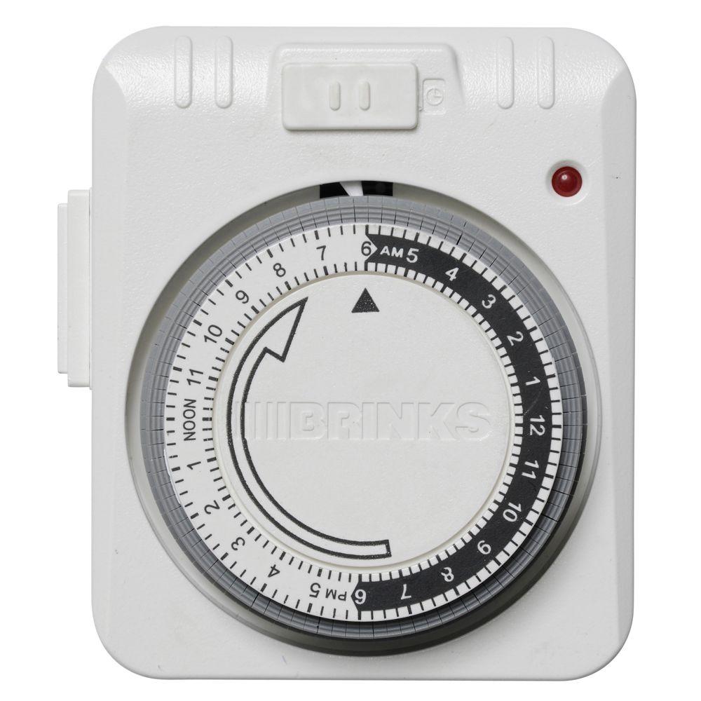 Brinks Mechanical Indoor 12 Event Analog Timer 42 1020 The Home Depot